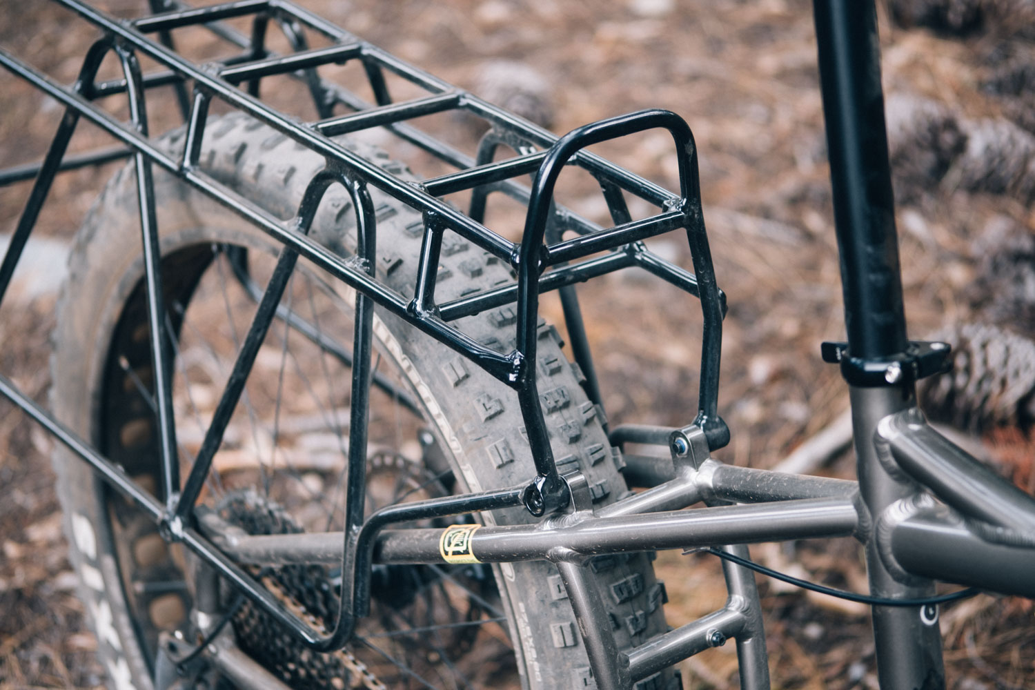 2018 Salsa Blackborow 'Midtail' ... 27.5 Fat - BIKEPACKING.com